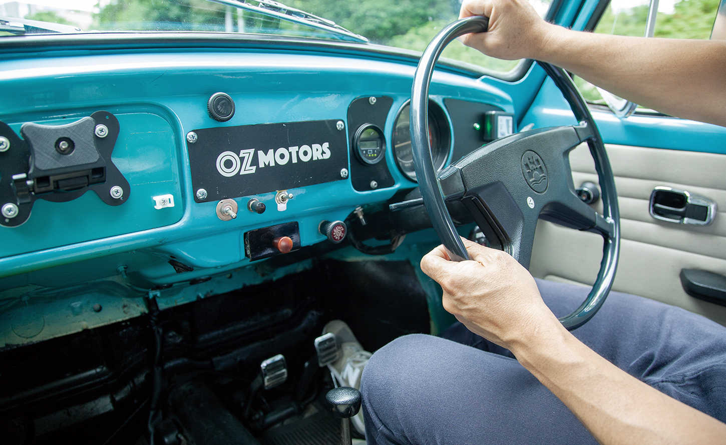 クラシックカーを未来につなぐ、コンバートEVという選択 | PLUGO JOURNAL